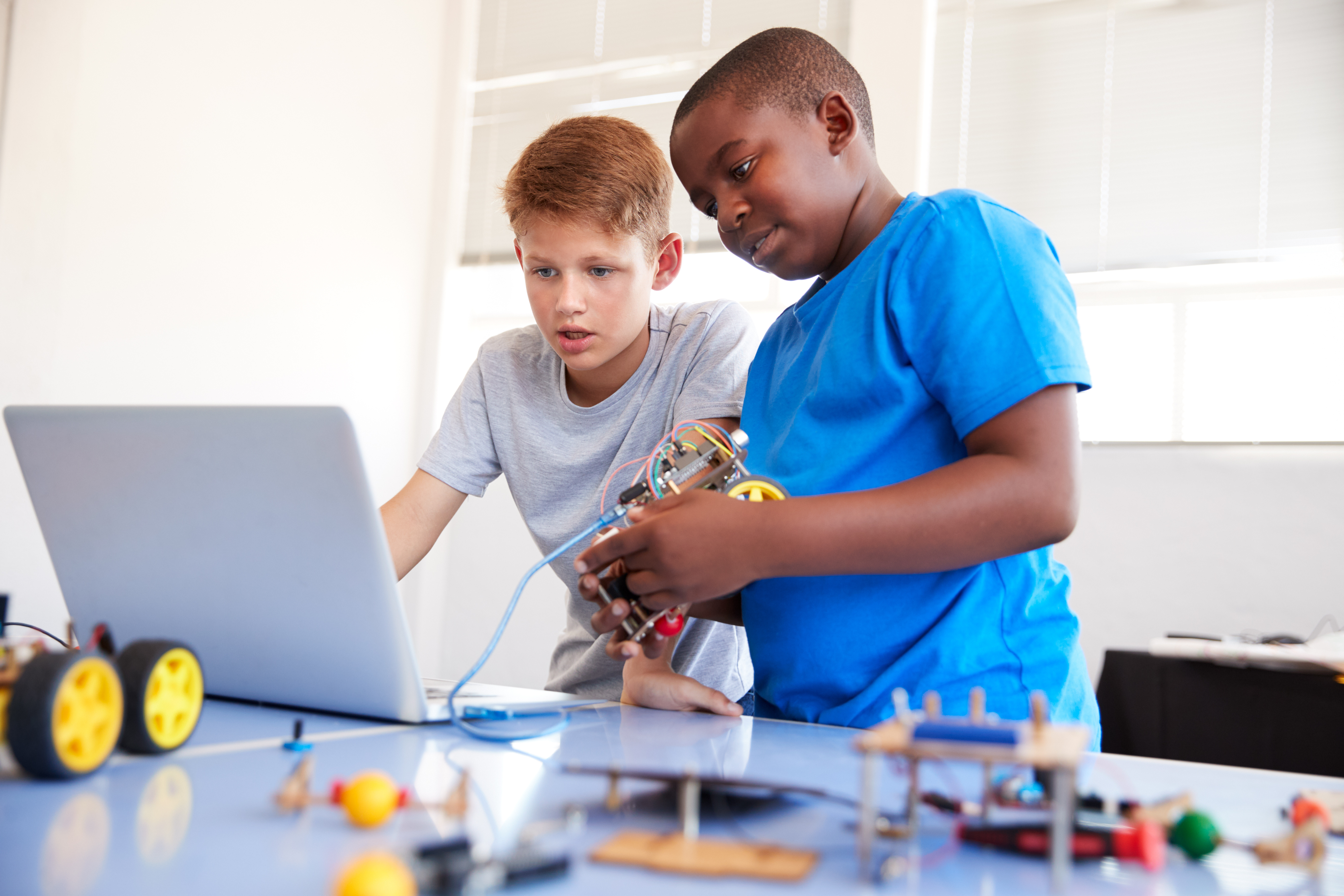 Technology in STEM Education - Intel