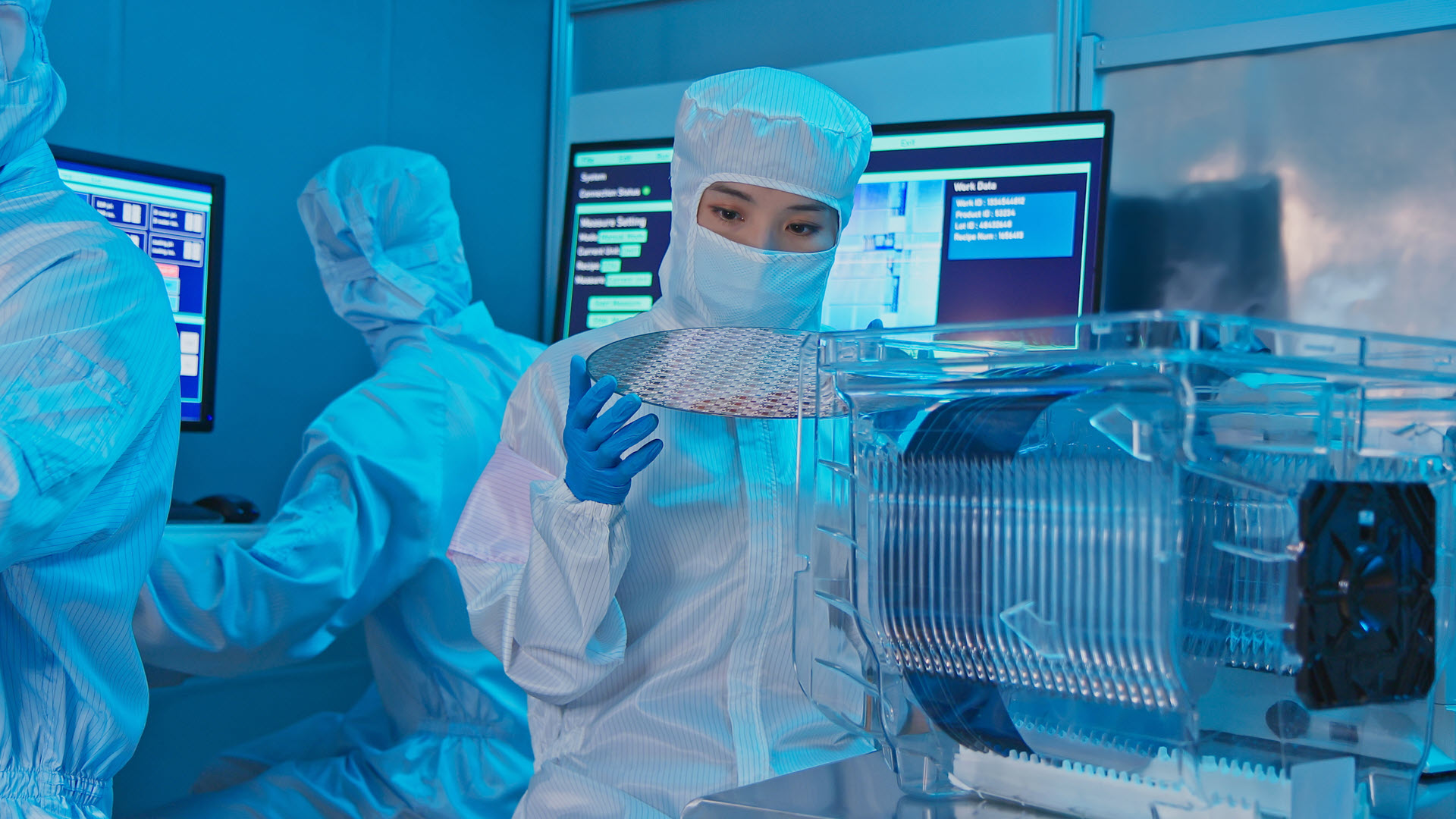 Intel® Quality Manufacturing and Reliable Technology | Intel®